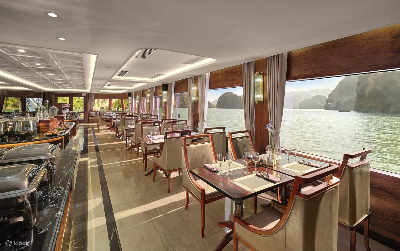 Jelajahi Perjalanan Pesiar Sehari Ha Long Bay dengan Iris Luxury Cruise, Vietnam - Klook Indonesia